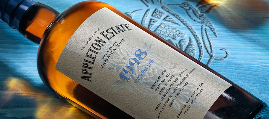 Un viaje al corazón de los excepcionales rones de Appleton Estate ...